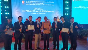 Singapore, Vietnam triumph at ASEAN awards