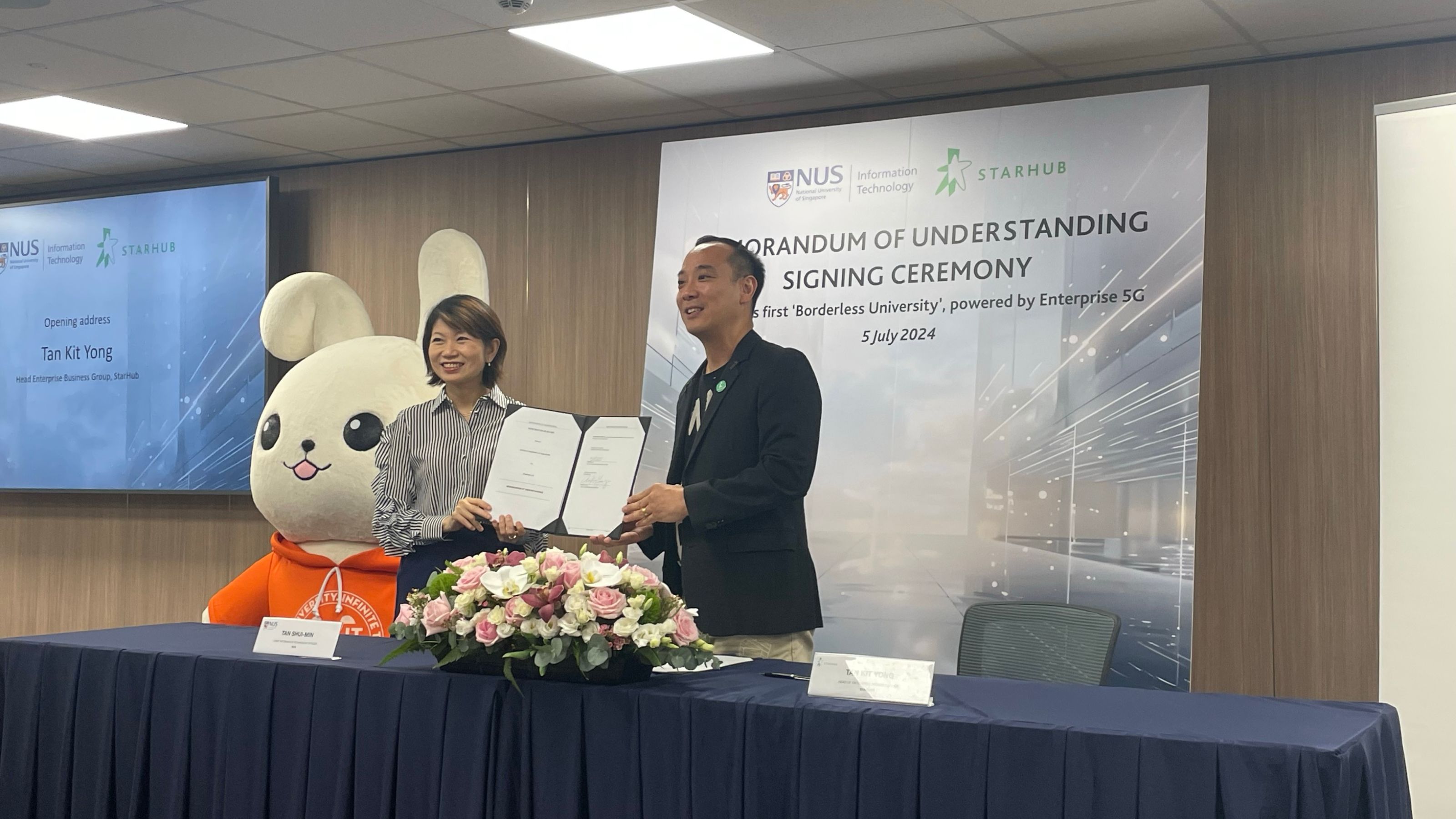 NUS and StarHub partner to launch borderless campus